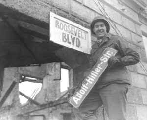 Denazification - AlliiertenMuseum